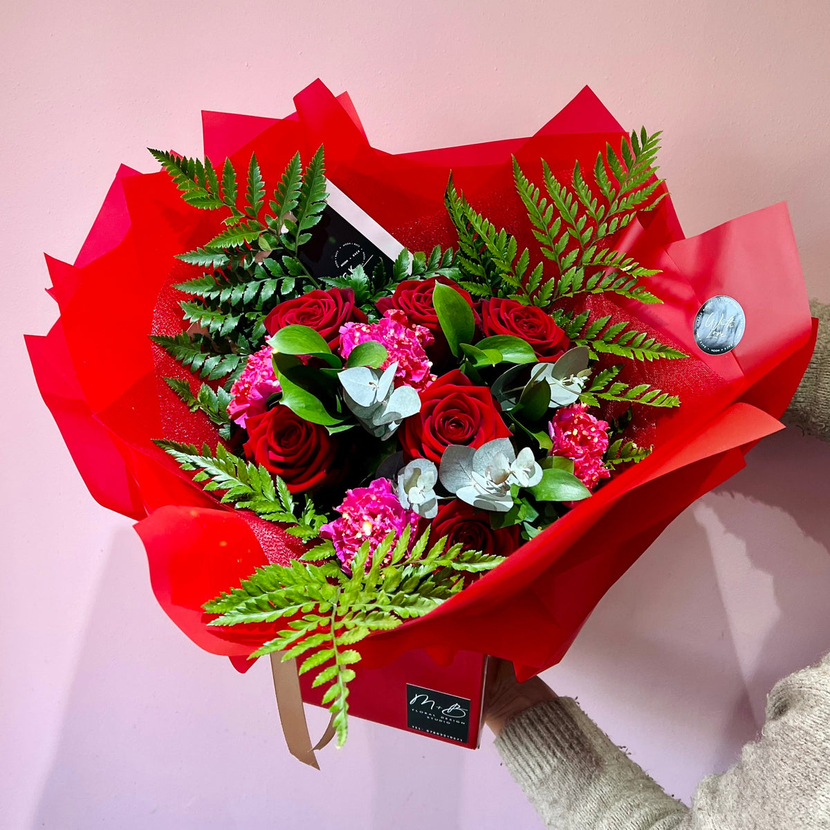 Glittery Love Water Bouquet – Moon and Back Floral Design Studio