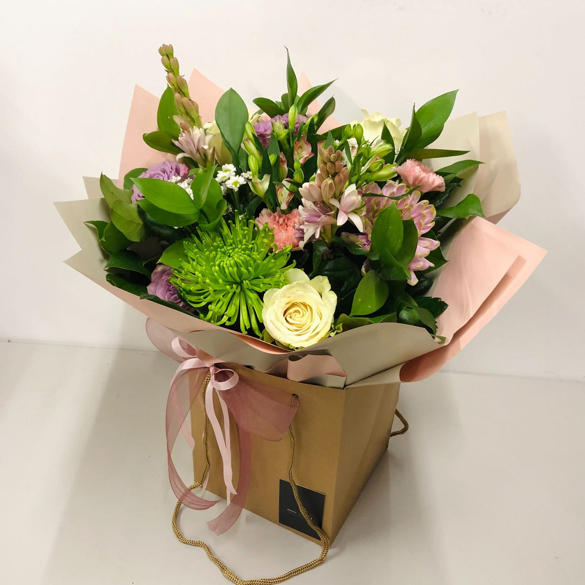 Soft Pink Water Bouquet - Hedon Florist -Moon & Back Florist – Moon and ...